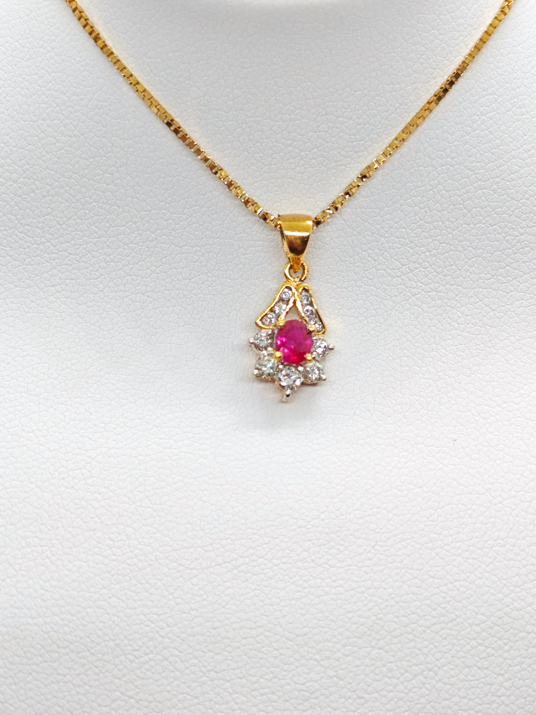WG Ruby Royale P1403 – Wah Gay Jewellery